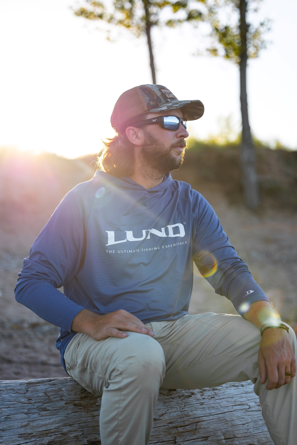 Swift Sun Hoodie - Navy | Lund Boats Gear