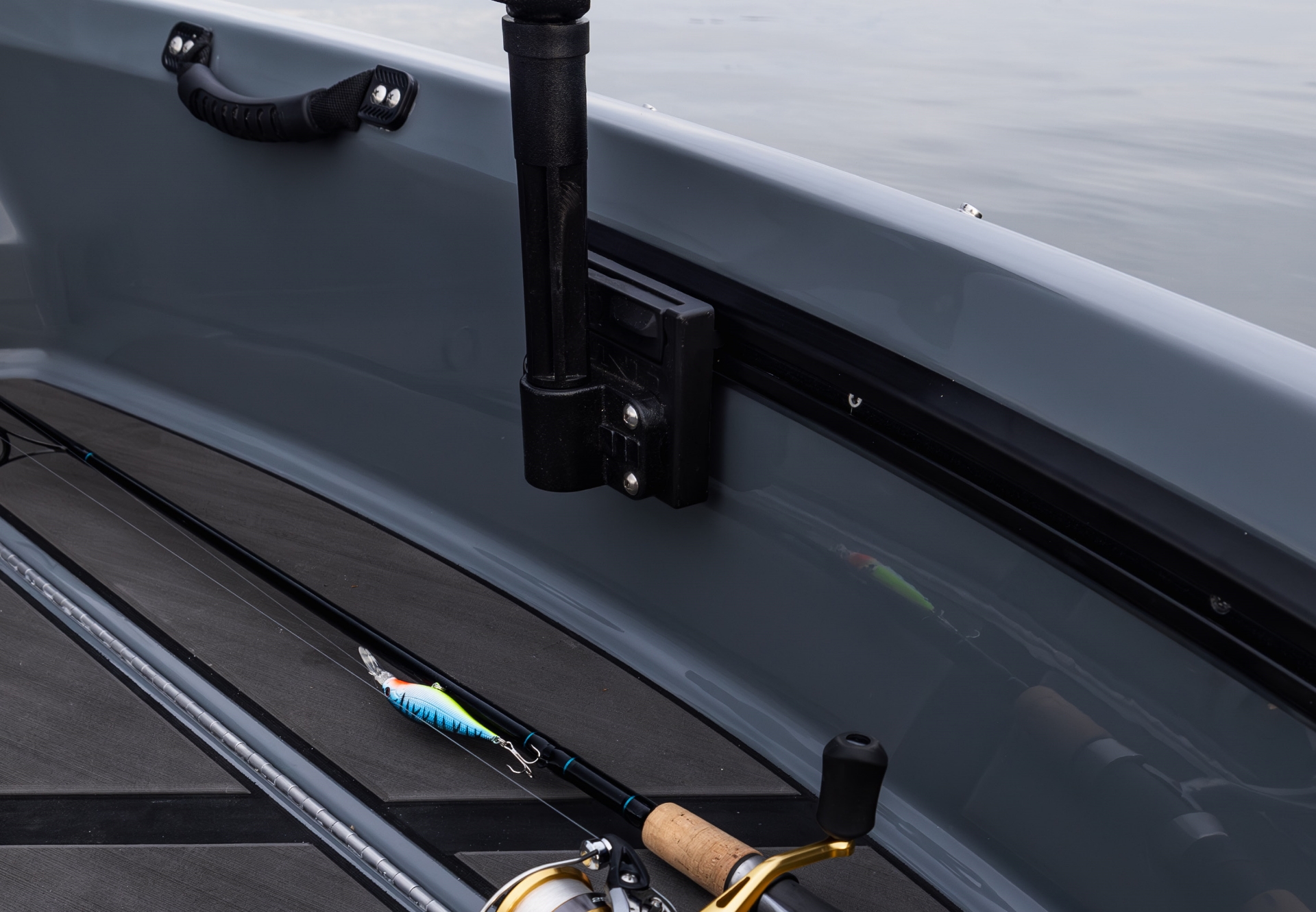 Lund Nylon Sportrak Straight Bracket Cam Lock | Lund Boats Gear